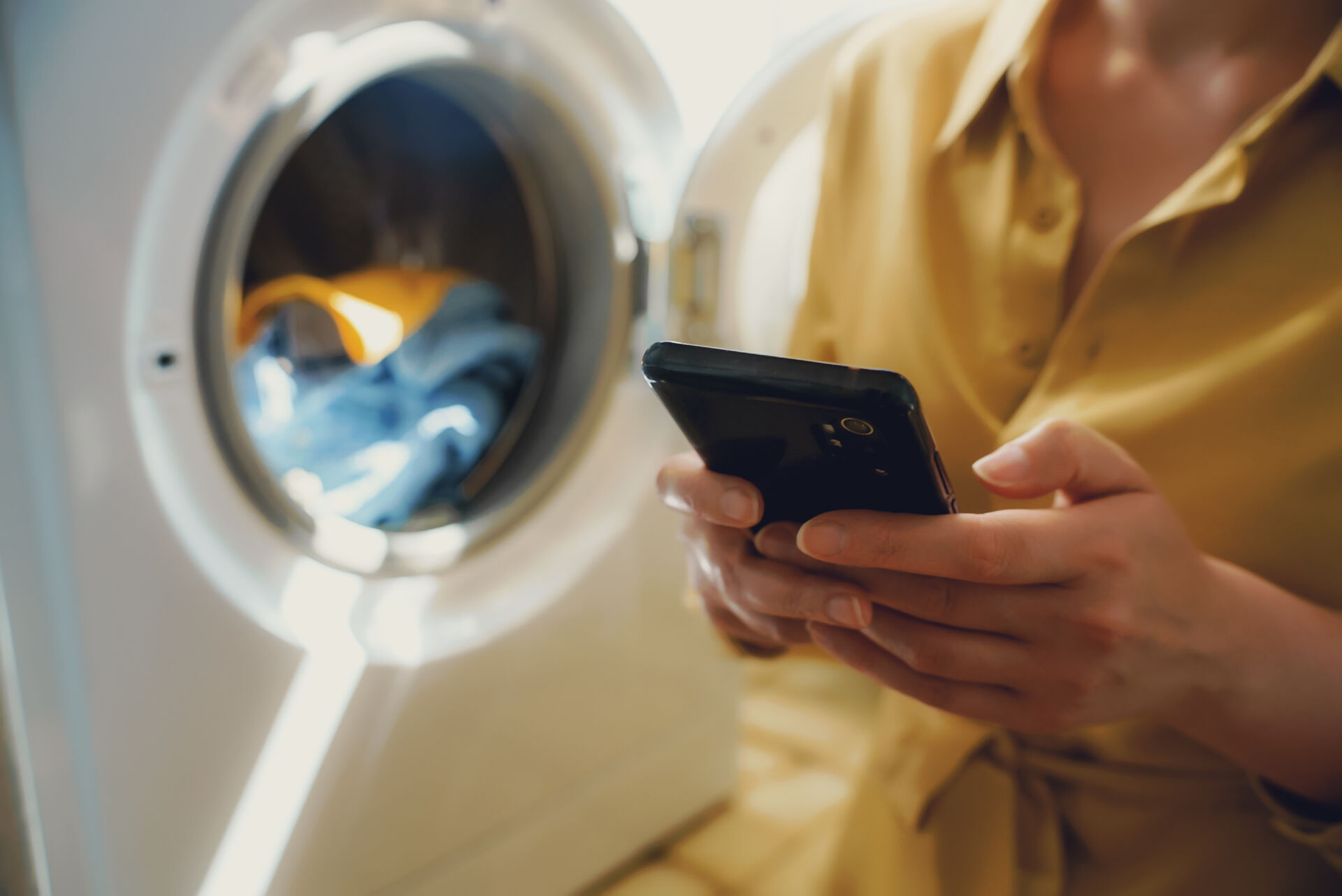 Dynamic electricity tariffs | TESVOLT AG